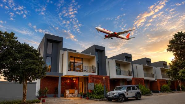 Villa Alaska - 3,4,5bhk Luxury Villa's Near Bangalore Airport - Kempegowda Airport Bengaluru (BLR)