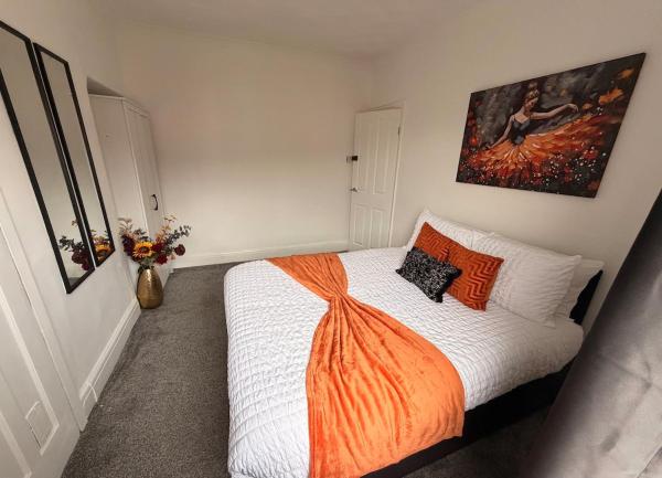 Preston 3 Bed House - Sleeps 7 - Free Parking - Preston
