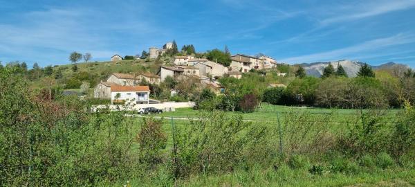 Maison Dans Village Calme - Veynes