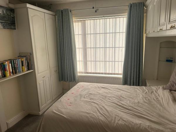 Cosy Double Room - Free Parking Near Hospital - Staffordshire