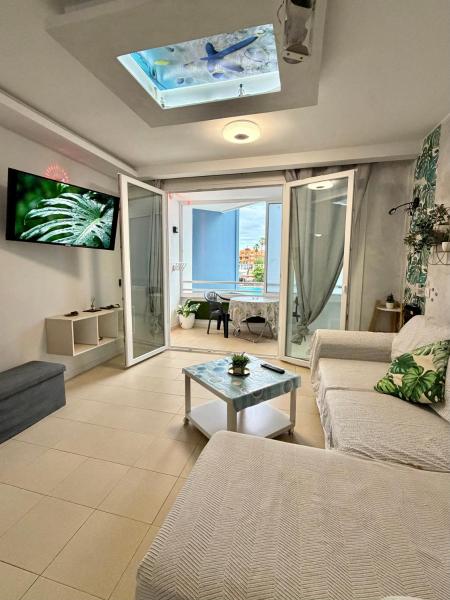Green Park, Swimming-pool, Bar, Wifi, Parking - Tenerife South Airport (TFS)