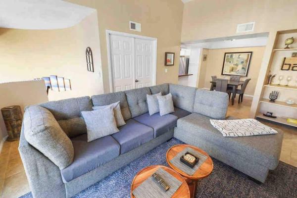 The Cool Cactus Condo With Pool And Jacuzzi - Tempe, AZ
