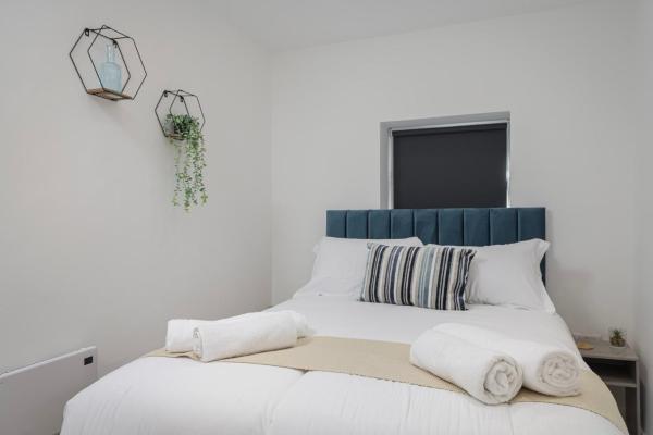 Stylish Studio Modern Comfort Near Beach - Blackpool Beach