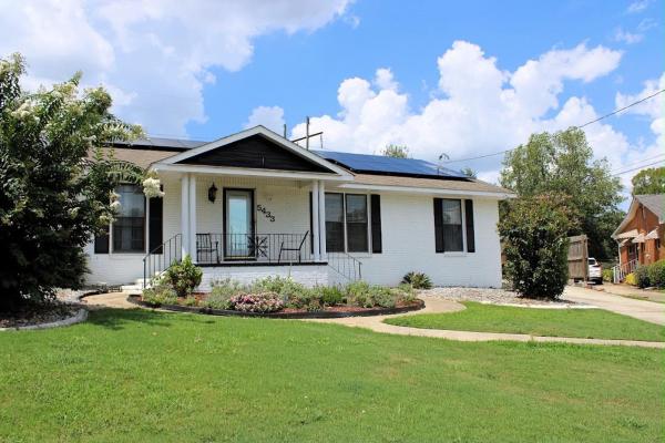North Columbus Oasis, Pool & Celebration Gazebo - Columbus, GA