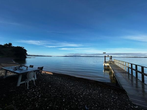Waiheke Oceanside Farm Retreat - Maraetai
