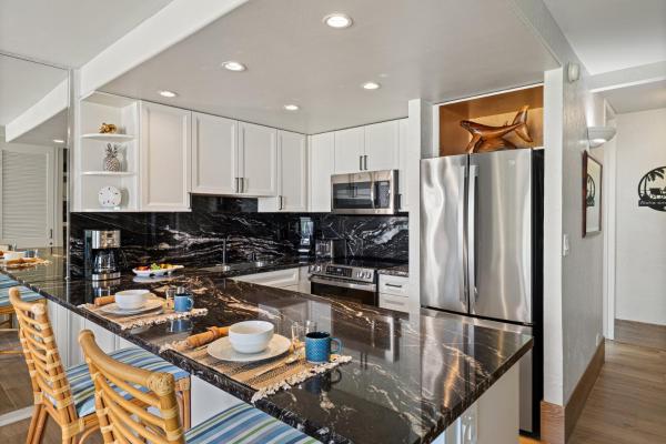 Remodeled Ground Floor 2br Steps To Pool & Hot Tub -Papakea K105 - Maui