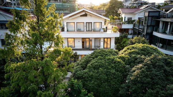 栖霞民宿众目书房联名 Qixia Homestay - Guilin