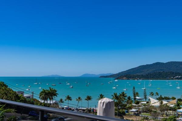 Island Vista Penthouse - 艾爾利海灘