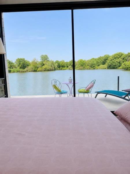 Villa Lilas-rose Au Bord D'un éTang Privé - Argenton-sur-Creuse