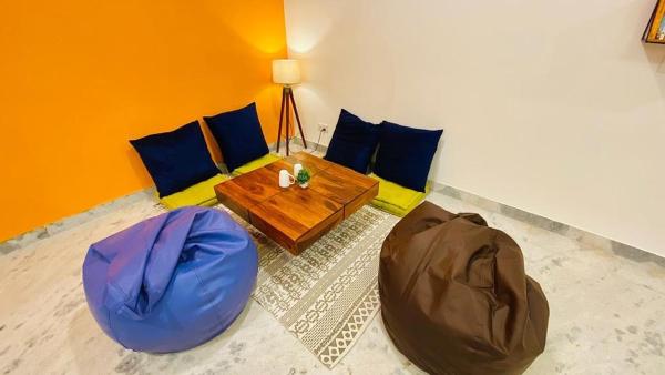 Avenaa Aurum Homestay Udaipur - Udaipur