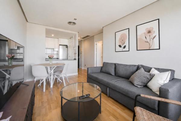 Apartamento Familiar Con Vistas En Sanchinarro - San Sebastián de los Reyes