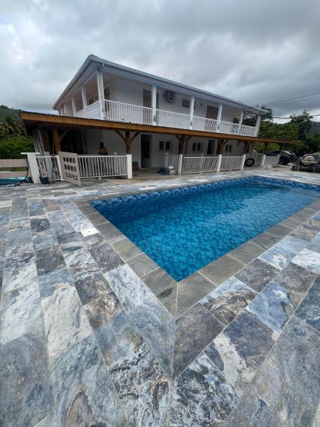 Brise Des Alizes, Anse Charpentier Le Marigot Martinique - Martinique