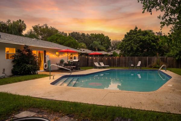 40-ft Private Pool - Pet-friendly 15 Min To Beach - Vero Beach, FL