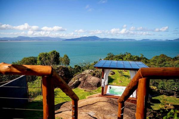 Pousada Mirante Do Sol-vista Exuberante Com Spa - Governador Celso Ramos