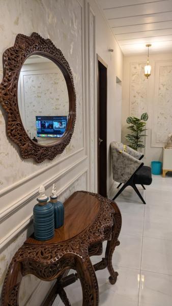 The Crown Residence Luxury 2br Apartment Famillies - Pakistan