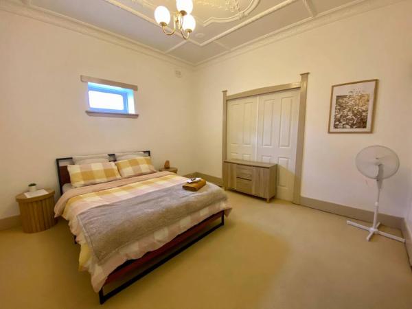 Spacious Private Room In Mckinnon 3 Min To Train Station, Cafes And Close To Monash Uni - シティ・オブ・ベイサイド