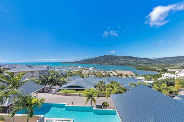 Sails On The Sea - Club Wyndham - Airlie Beach