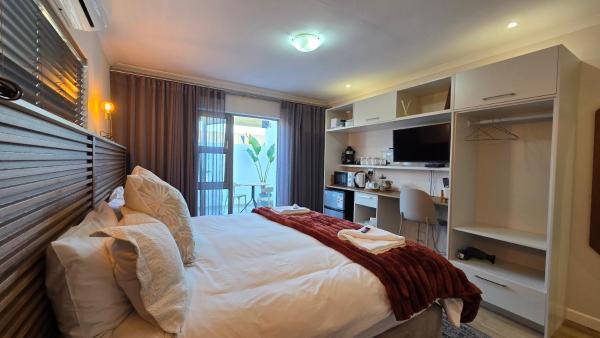 Lily's Rest, Village On Silwerstrand, Robertson - Robertson