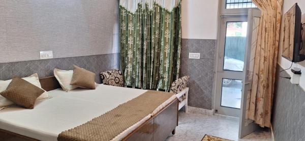 Sainik Rest House - Himachal Pradesh