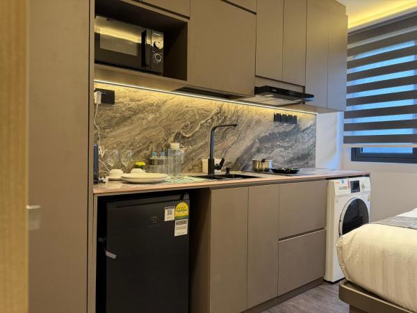 Jjh Suites - Singapore