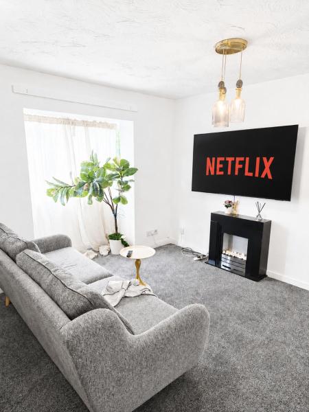 Aliriz Excel Apartment - Dartford