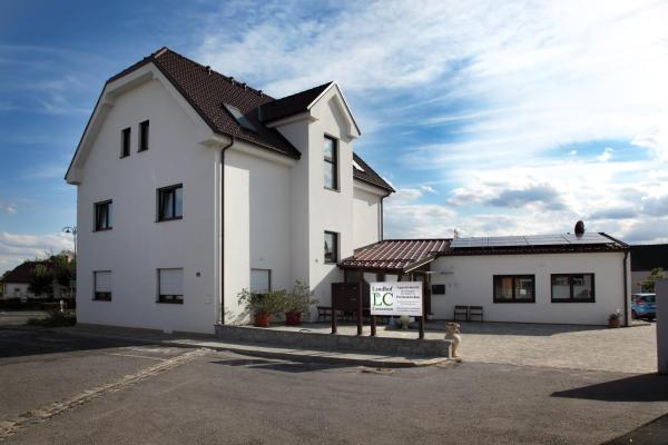 Landhof Carnuntum - Pozsony