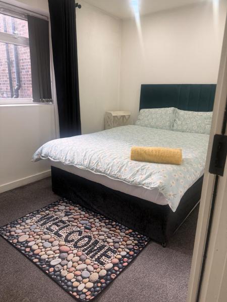 Luton Cozy Apartment For 2 Flat 2 - Luton