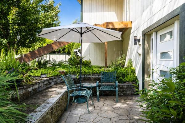 Serene Kenmore Stay - 2br, Patio And Parking - Lynnwood, WA
