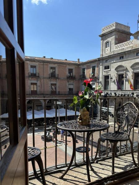 El Balcón Del Mercado Chico - Ávila