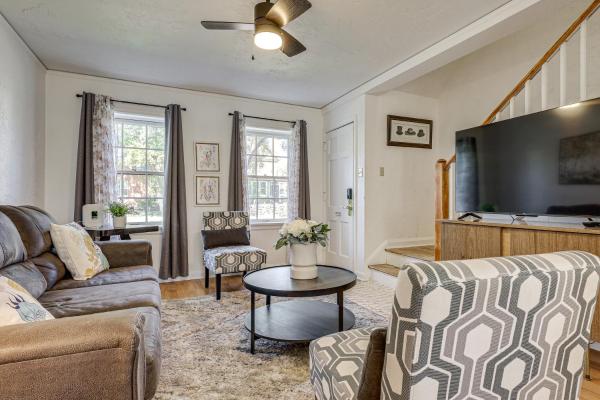 Walk To Park & Med Center: Pueblo Condo - Pueblo, CO
