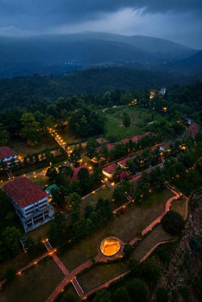 Mistaura Homes Resort Munnar By Voye Homes- Private Cottages - Idukki