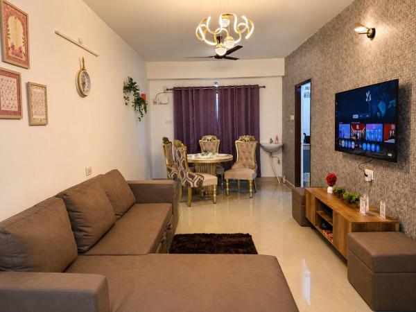 Homlee-siddhi-2bhk-lift-parking-2km Kv Temple - Varanasi