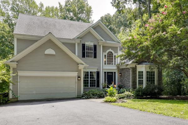 Walk To Herrington Harbor: Spacious Bay Home - Chesapeake Beach, MD