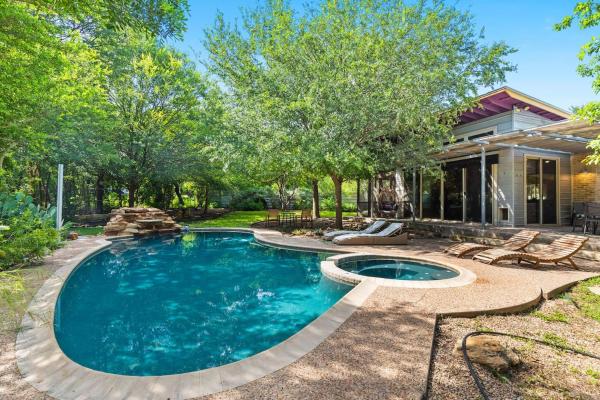 Sa Theme House - Central Location, Pool, Game Room - Green Acres Golf and Games - San Antonio