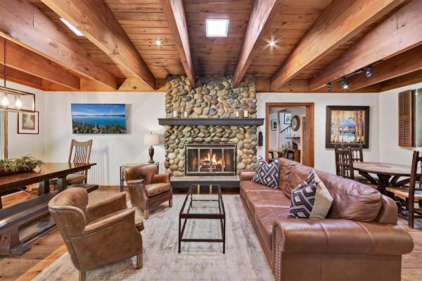 Happy Hideaway On The West Shore By Tahoe Getaways - 4br W Private Beach Access Near Tahoe City - Tahoe City, CA