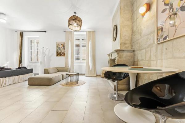 Appartement Confortable Centre De Beaucaire Baobab - Beaucaire