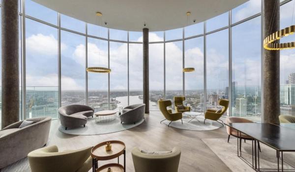 42nd Floor Skylounge Panoramic Canary Wharf Views - Beckenham