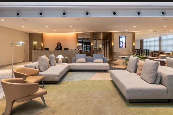 B Tree Premium Paulista - Liberdade
