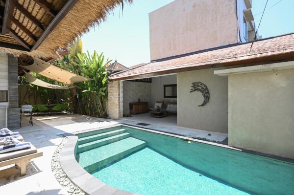 Villa Rumah Kedua - 3 Bedrooms Villa , Seminyak - Legian