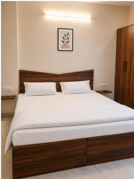 Happy Stays Guesthouse - Gurgaon