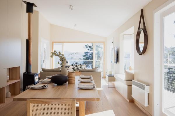 Gracey's Beach House - Dennes Point - Bruny Island