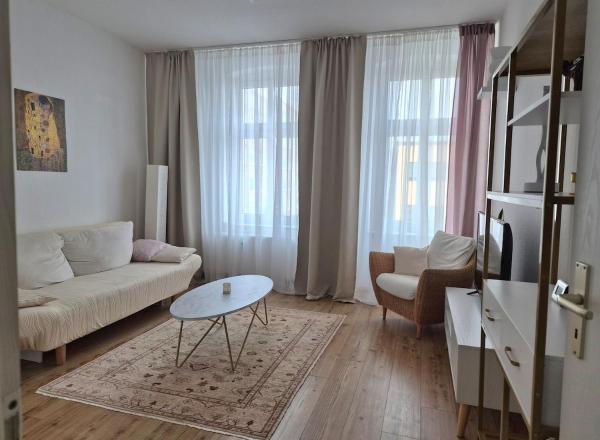 2- Room Apartment - Dessau