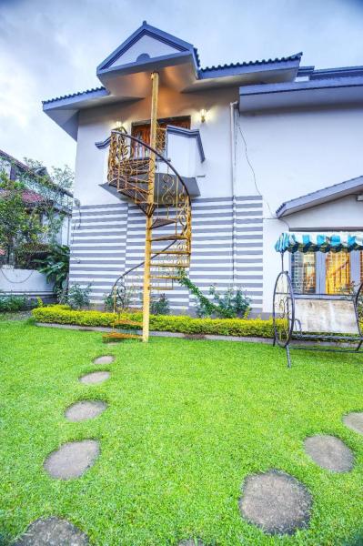B V Palace By Eco Escape Hospitality - Coonoor