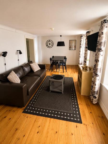 Charming Stay In Old Town - Solna