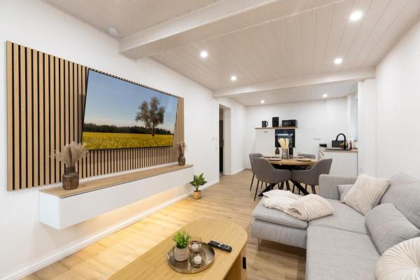 Modernes Gästehaus Mit Mediterranem Charme - Saulheim