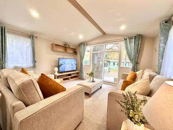 Olive Tree Lodge At White Cross Bay - Coniston