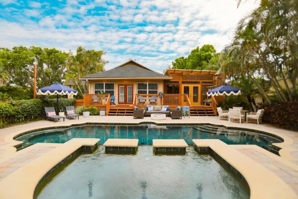 Tuscan Breeze - Pool, Beach, Games, Dog Park, Movies - Tarpon Springs, FL