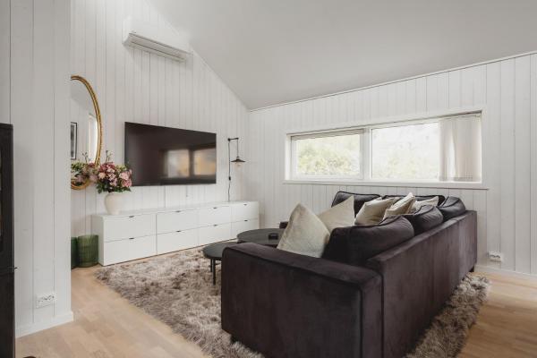 Stylish Townhouse - Cozy Winter Garden & Fireplace - Tromsø