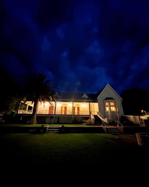 Moonlight Manor - Western Cape