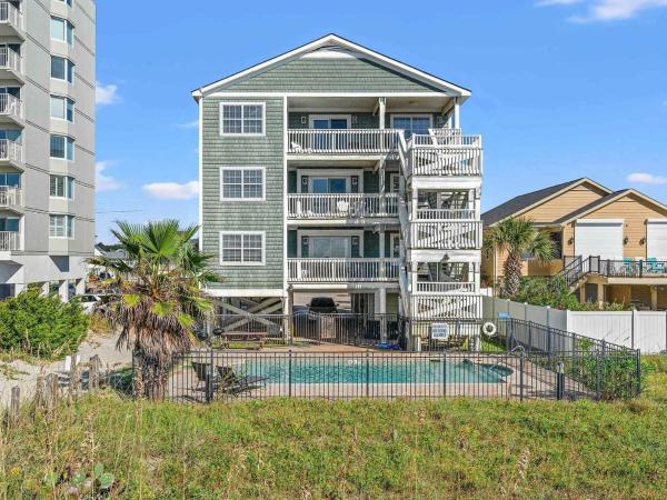 Epic Oceanfront Sleep 36 Private Pool - 南卡羅萊納